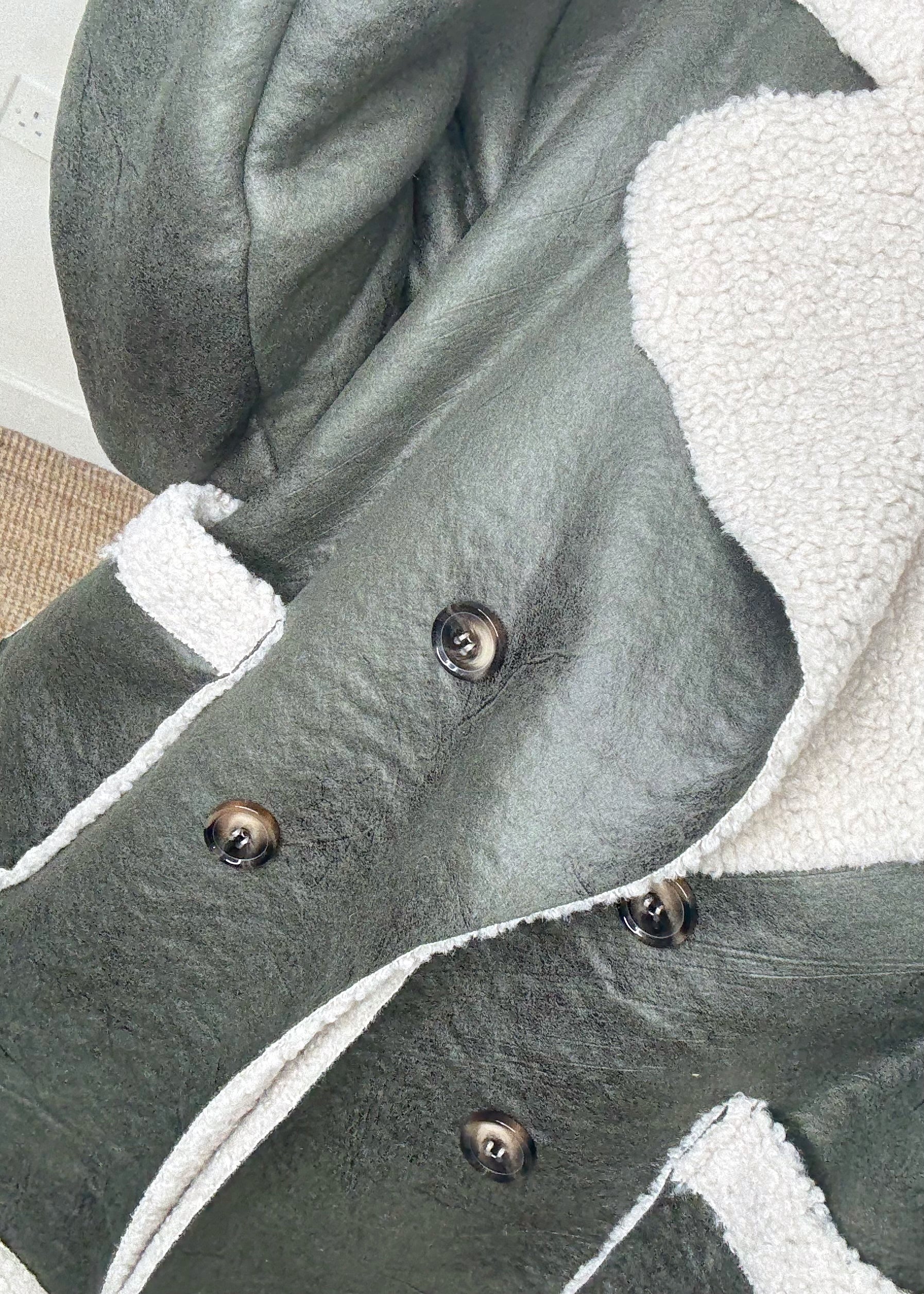 Borg flying jacket - green – The Style Attic