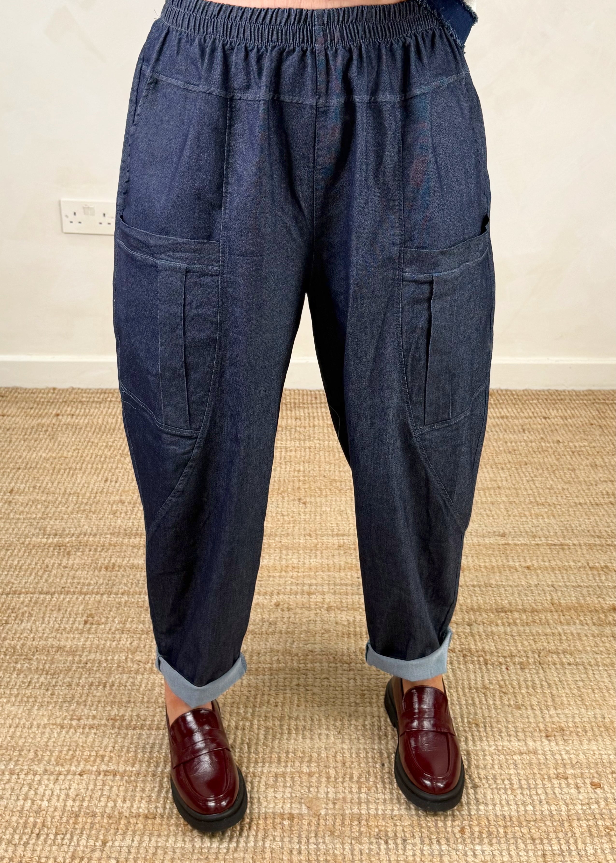 Otis barrel leg denim - indigo – The Style Attic